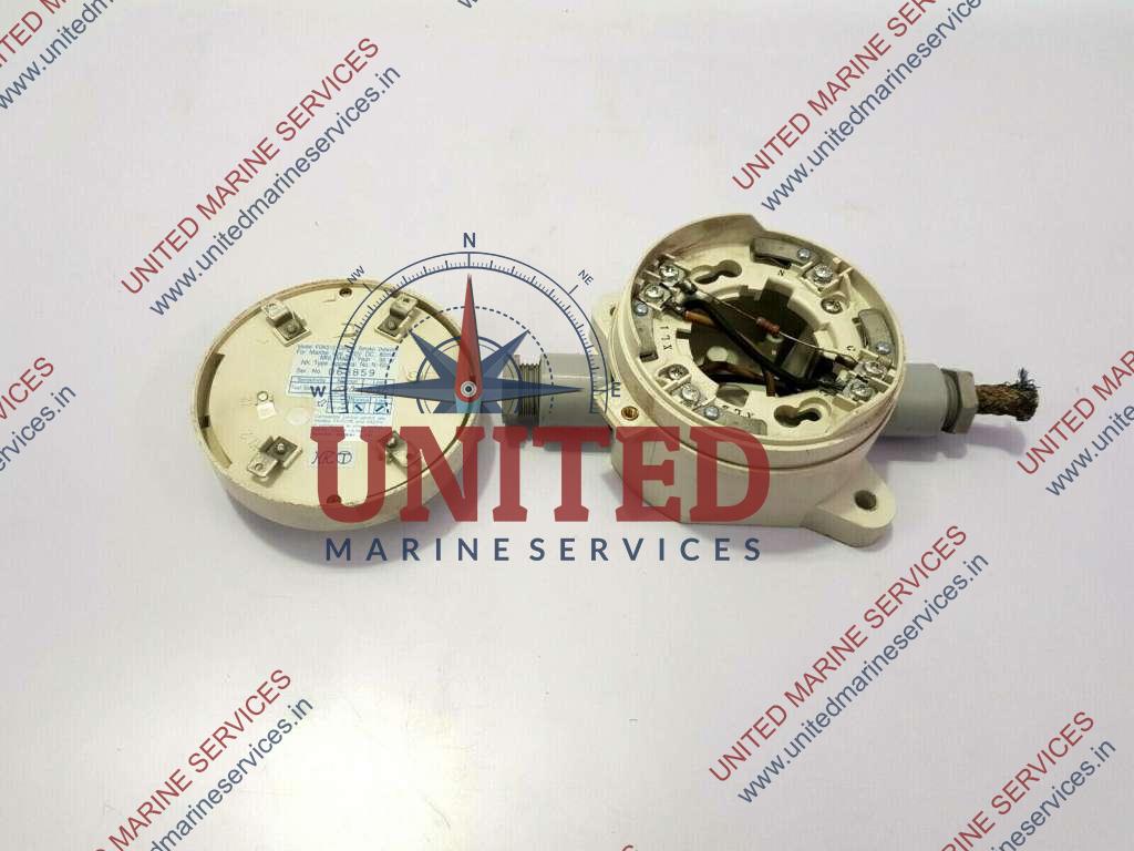 NOHMI OPTICAL SMOKE DETECTOR MODEL FDK512 WITH BASE | United Marine ...